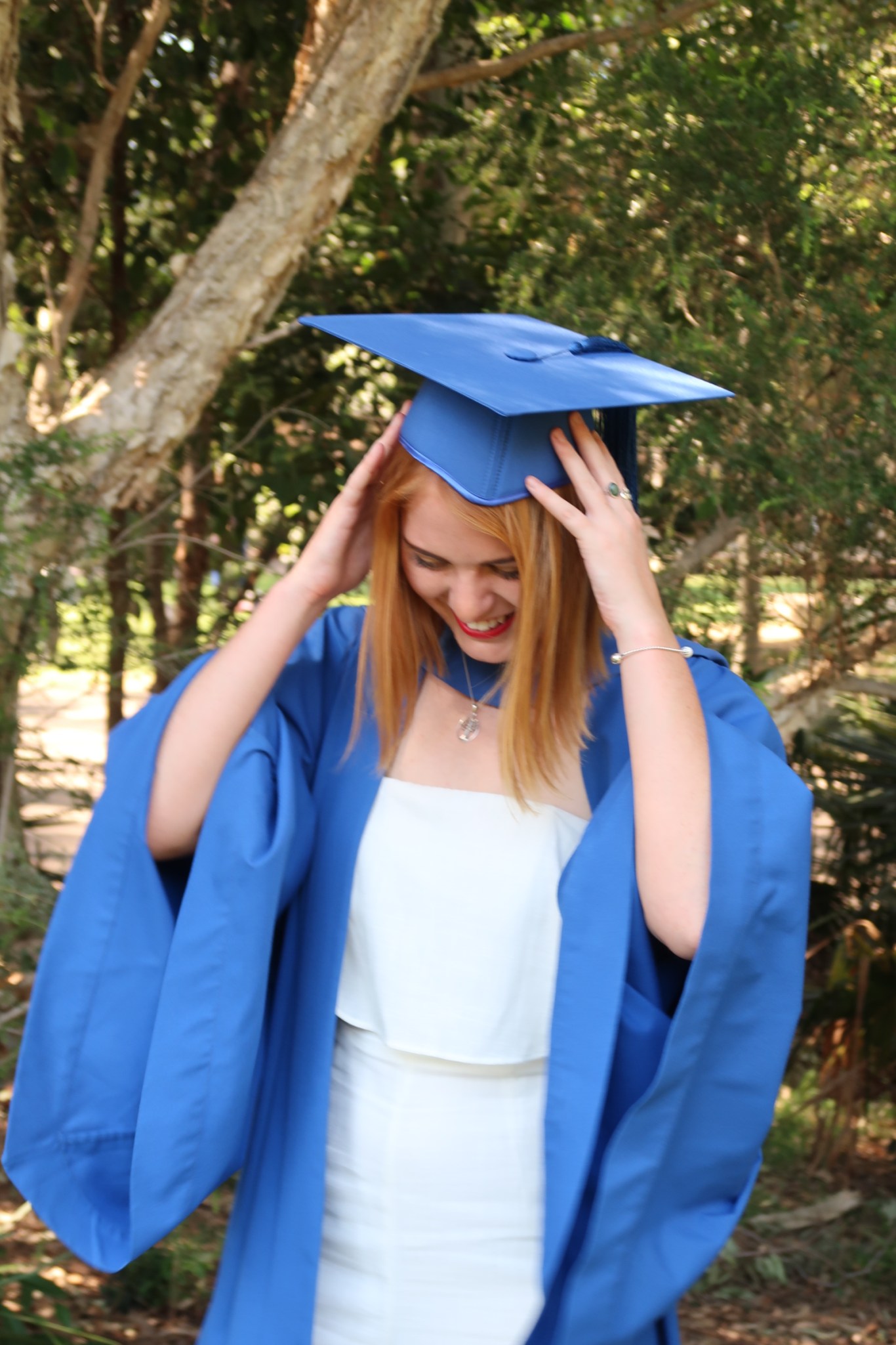The things no one tells you about finishing uni – A Worldly Addiction